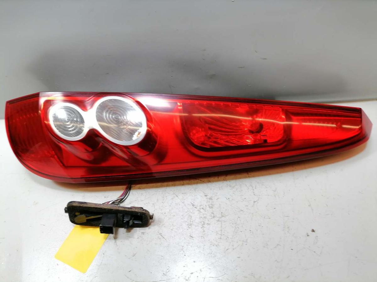 Ford Bmax Rckleuchte Ausbauen